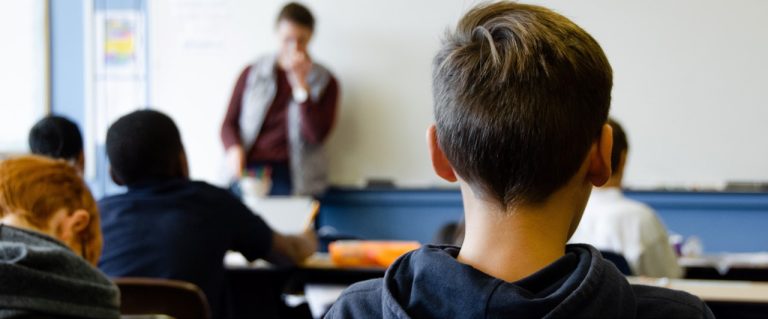 Stort larm om skolelever: 45 procent utsatta för samma sak | Marcus ...