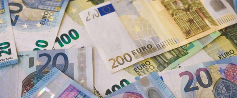 Plan har presenterats – då föreslås Sverige byta till euro | Marcus ...